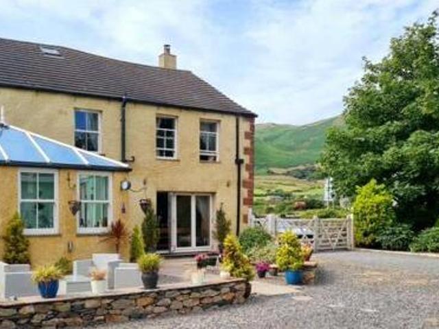 4 Bedroom Detached House For Sale In Main Street