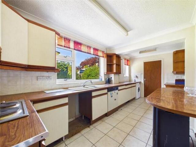 4 bedroom detached house for sale in Mallowhayes Close, Ipswich, Suffolk, IP2