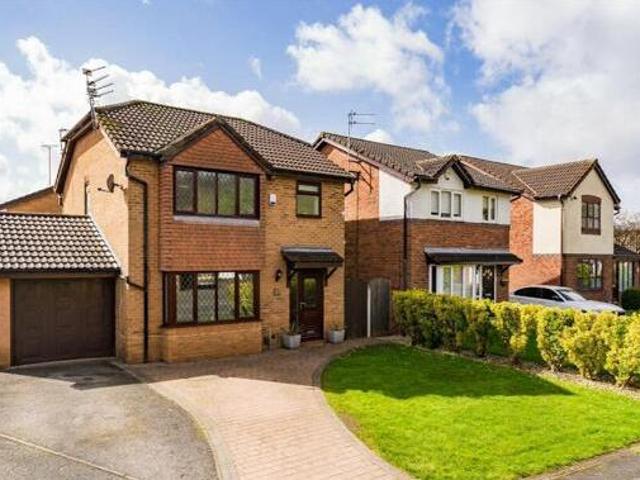 4 Bedroom Detached House For Sale In Manchester