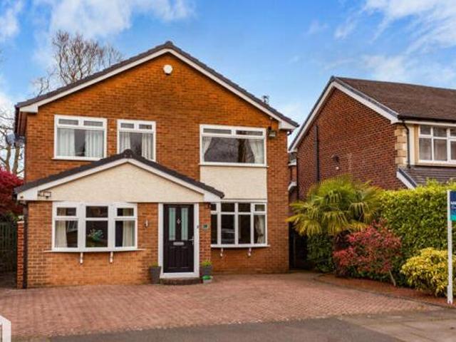 4 Bedroom Detached House For Sale In Manchester, Greater Manchester