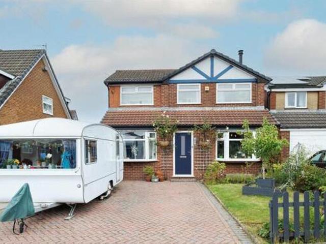 4 Bedroom Detached House For Sale In Manchester, Greater Manchester