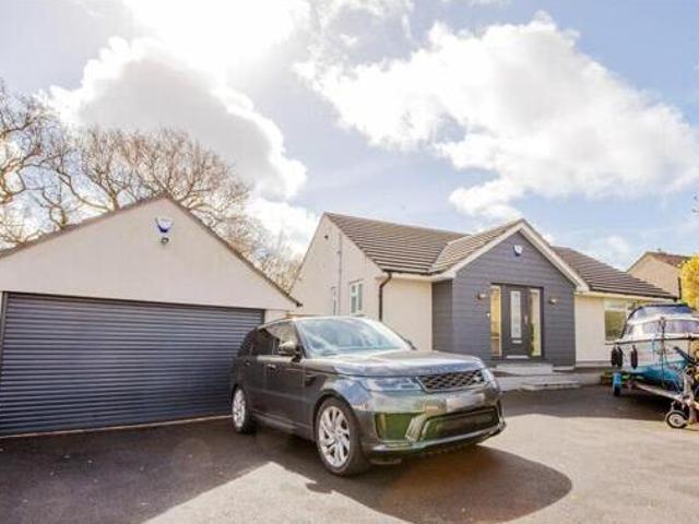 4 Bedroom Detached House For Sale In Mangotsfield, Bristol