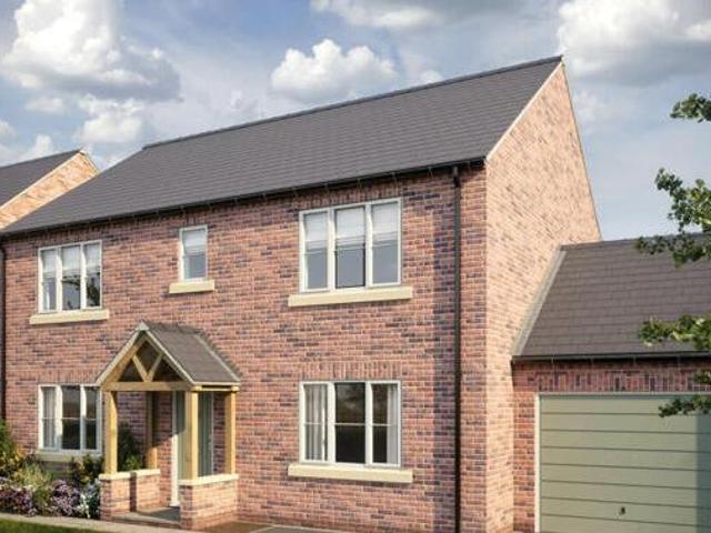 4 Bedroom Detached House For Sale In Manor Gardens, Brafferton