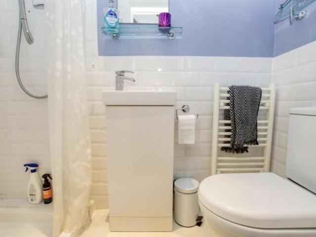 4 bedroom detached house for sale in Manor Farm Road, Bitterne Park, Hampshire, SO18