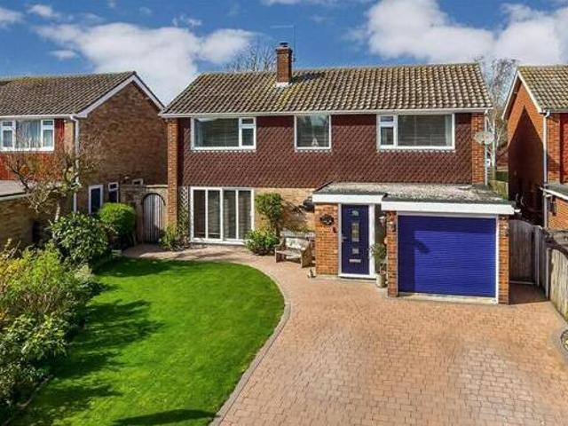4 Bedroom Detached House For Sale In Manston, Ramsgate