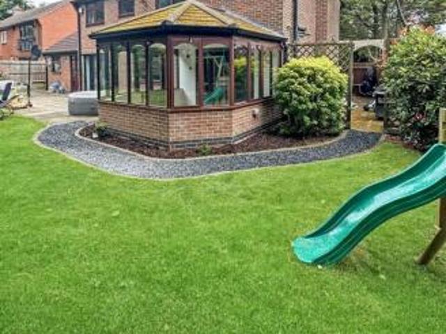 4 bedroom detached house for sale in Maple Tree Walk, Littlethorpe. LE19