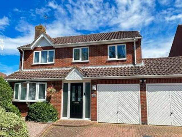4 Bedroom Detached House For Sale In March