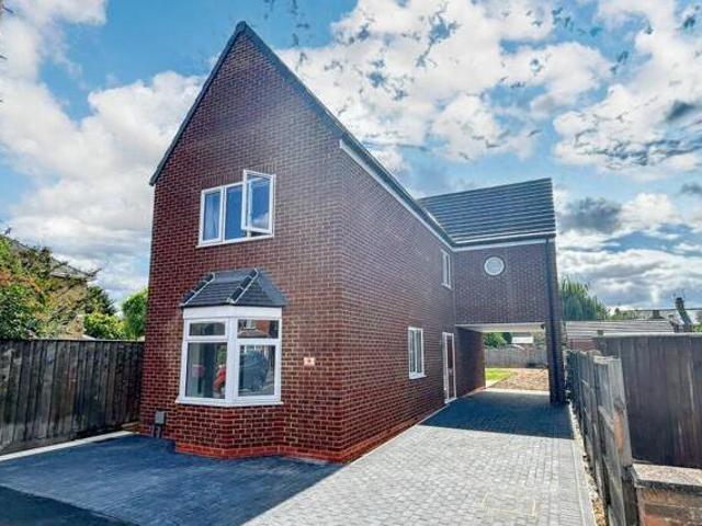 4 Bedroom Detached House For Sale In March