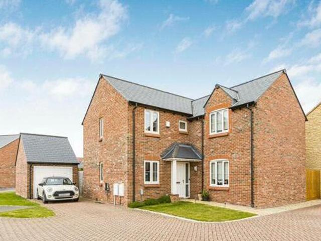 4 Bedroom Detached House For Sale In Marcham