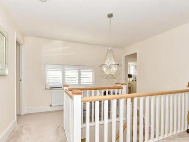 4 Bedroom Detached House For Sale In Marden, Tonbridge