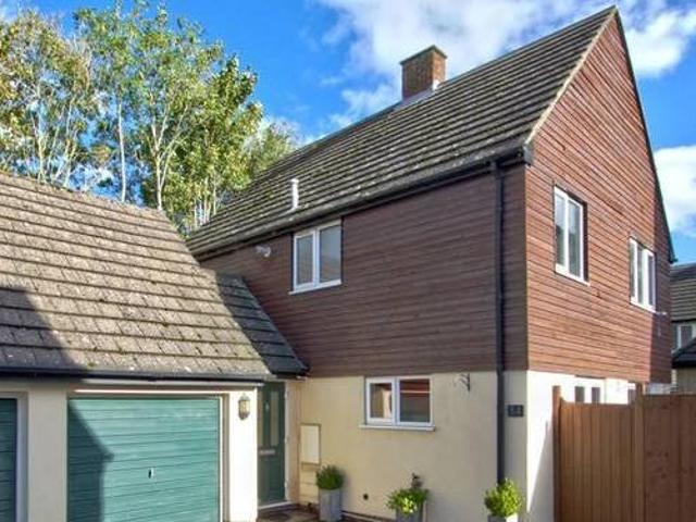 4 bedroom detached house for sale in Markby Close Duxford CB22