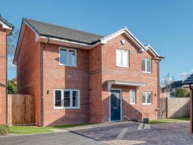 4 Bedroom Detached House For Sale In Marlbrook
