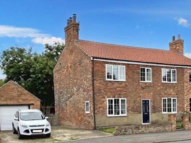 4 Bedroom Detached House For Sale In Marton