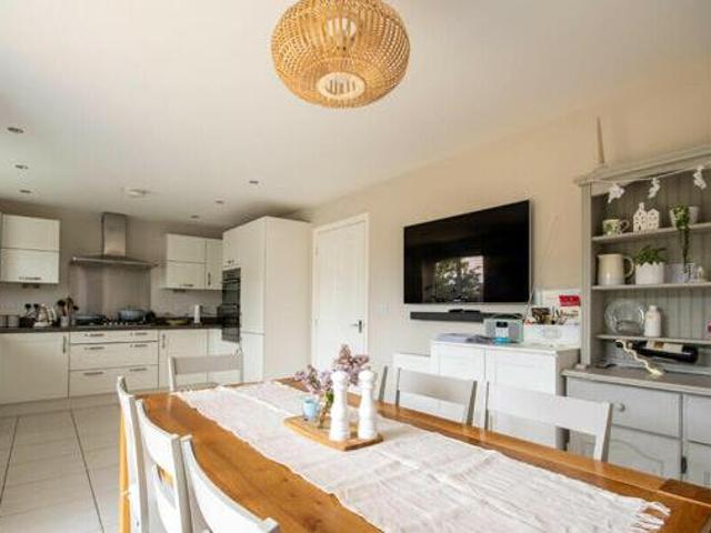4 Bedroom Detached House For Sale In Martley, Worcester