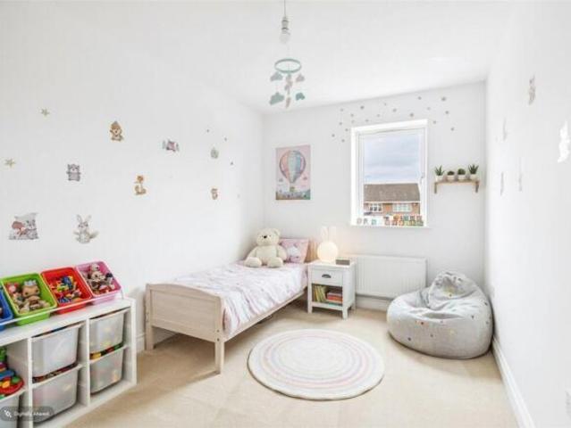 4 bedroom detached house for sale in Mascalls Lane, Great Warley, Brentwood, Essex, CM14