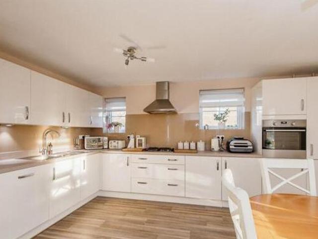 4 Bedroom Detached House For Sale In Methley