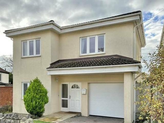 4 bedroom detached house for sale in Mewswell Drive Cheddar BS27