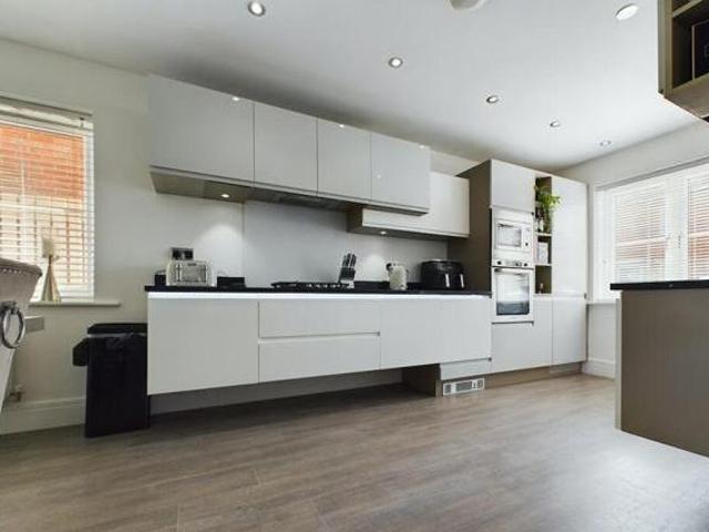4 Bedroom Detached House For Sale In Mexborough