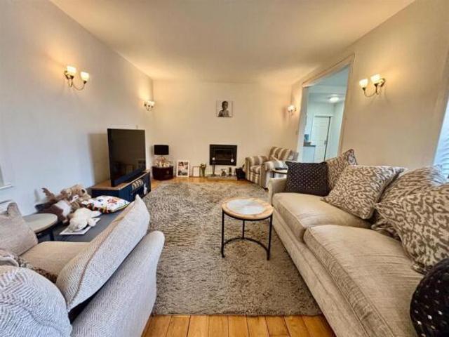 4 bedroom detached house for sale in Meadowlands Bungalow, Morley Road, Oakwood, Derby, DE21