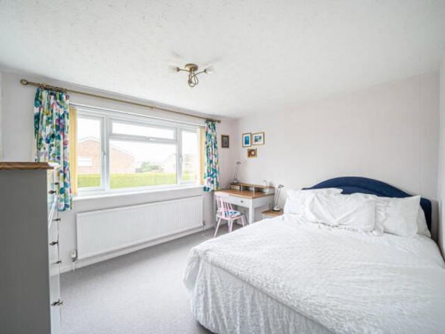 4 bedroom detached house for sale in Medway Avenue, Oakley, Basingstoke, RG23 7DP, RG23