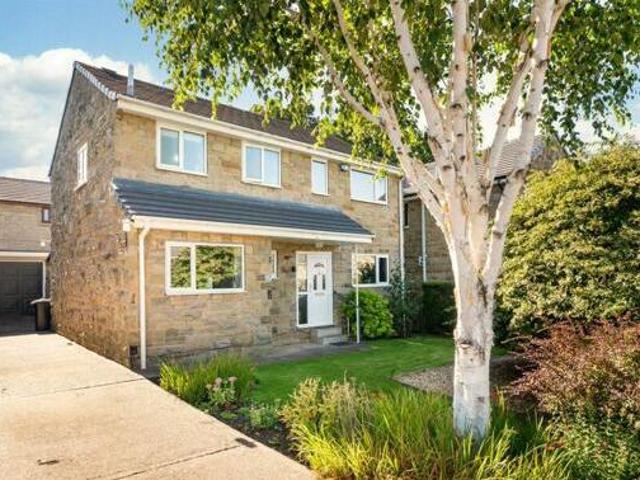 4 Bedroom Detached House For Sale In Meltham