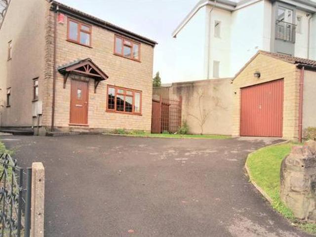 4 bedroom detached house for sale in Memorial Road Hanham Bristol BS15 BS15