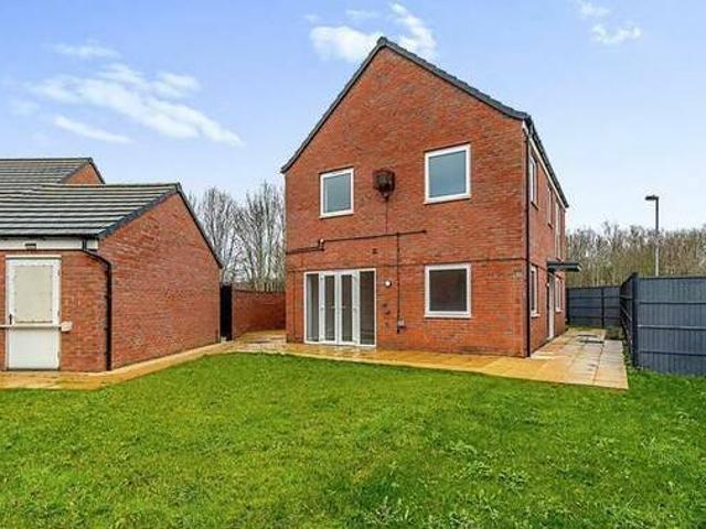 4 bedroom detached house for sale in Mendips Close Willenhall WV12