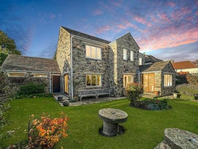 4 Bedroom Detached House For Sale In Menston