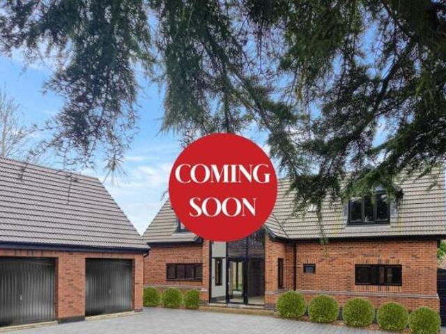 4 Bedroom Detached House For Sale In Merrifield Gardens, Burbage