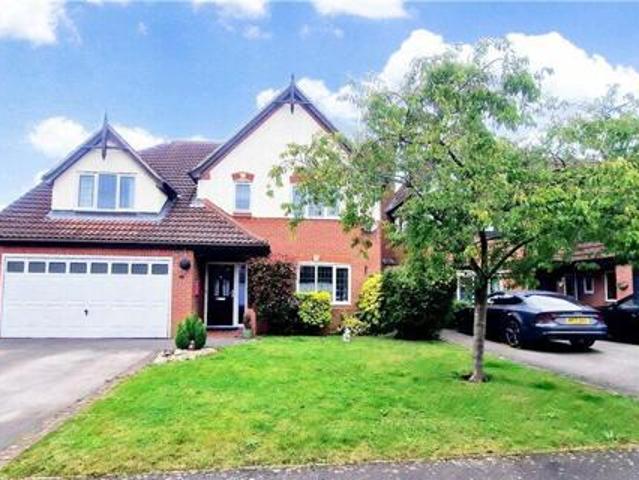 4 Bedroom Detached House For Sale In Mickleover