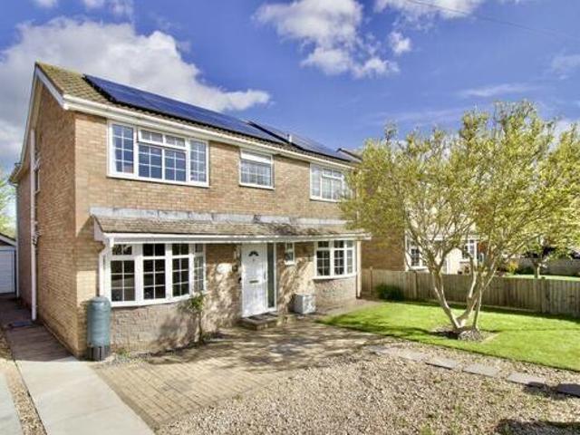 4 Bedroom Detached House For Sale In Middle Rasen