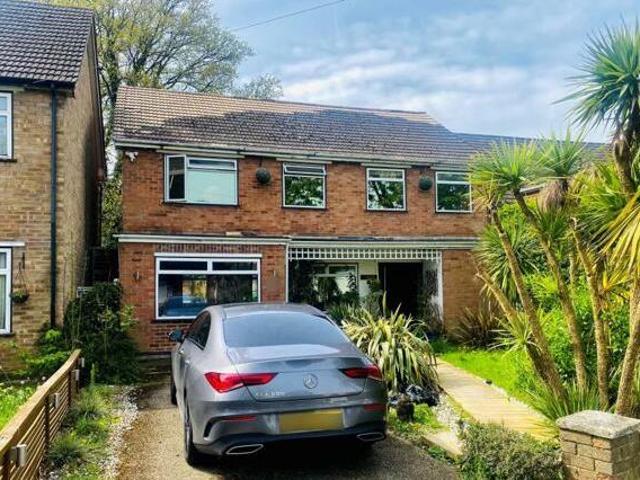 4 Bedroom Detached House For Sale In Middlesex