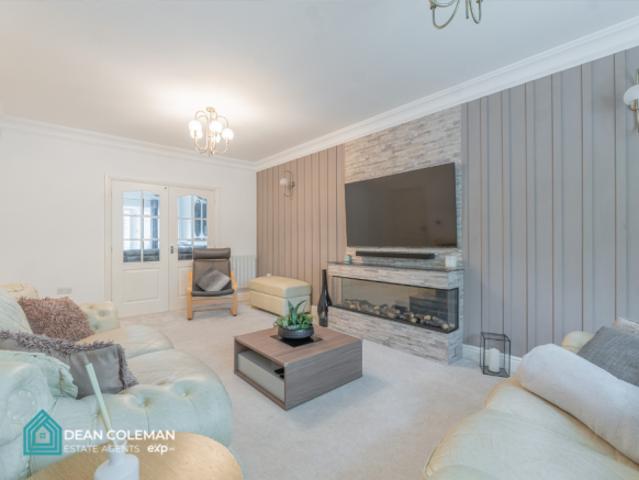 4 bedroom detached house for sale in Middlepark Drive, Bournville Village Trust, B31 2FL, B31