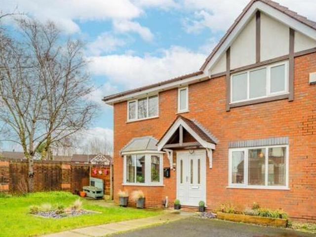 4 Bedroom Detached House For Sale In Middleton, Manchester
