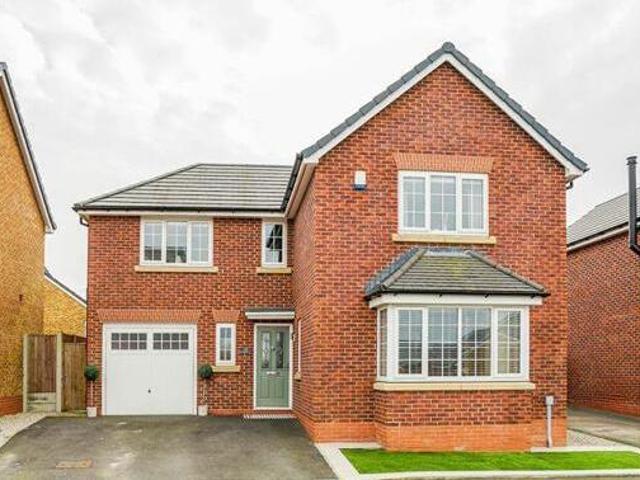 4 Bedroom Detached House For Sale In Middleton, Manchester