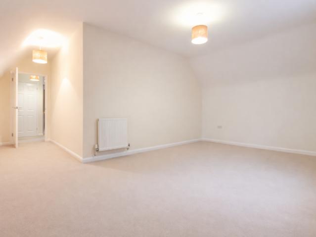 4 bedroom detached house for sale in Middleton Crescent, NG9