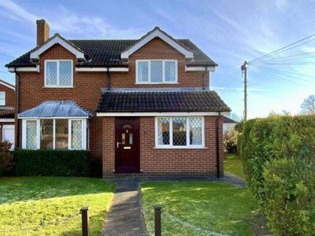 4 Bedroom Detached House For Sale In Midway