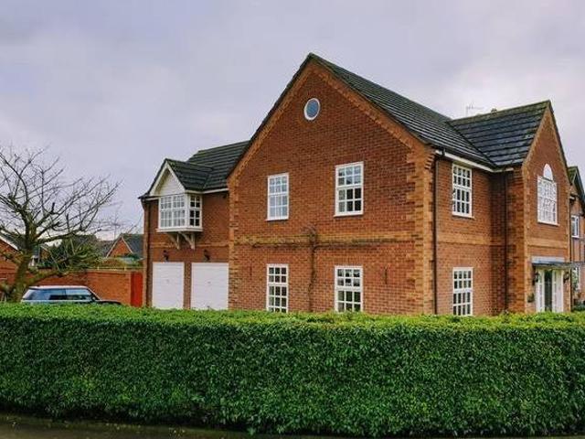 4 bedroom detached house for sale in Miles Bank Spalding PE11