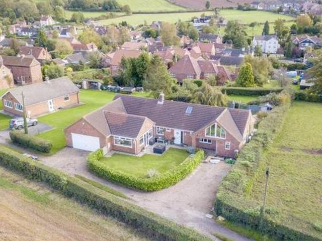 4 bedroom detached house for sale in Mill Lane Lambley Nottinghamshire NG4 4GS NG4