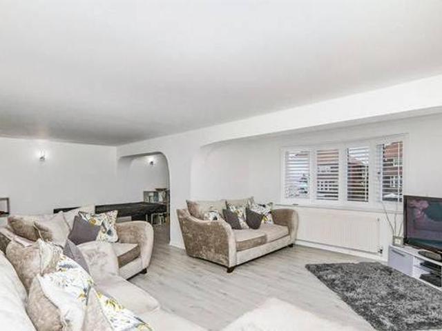 4 bedroom detached house for sale in Mill Road Newthorpe Nottingham Nottinghamshire NG16 NG16