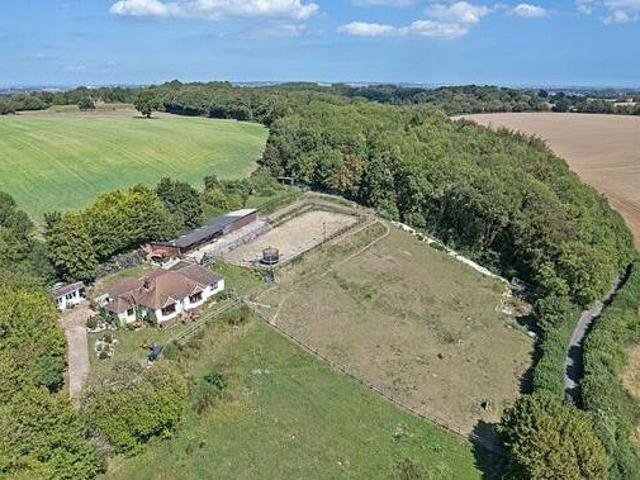 4 Bedroom Detached House For Sale In Milstead, Sittingbourne