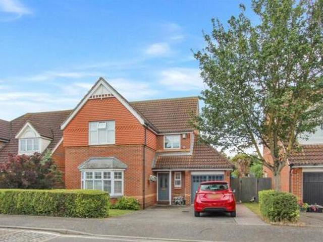 4 Bedroom Detached House For Sale In Milton Regis