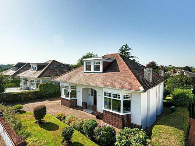 4 Bedroom Detached House For Sale In Muirend