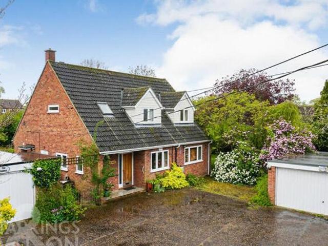 4 Bedroom Detached House For Sale In Mulbarton
