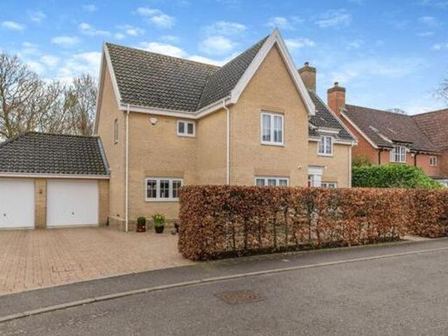 4 Bedroom Detached House For Sale In Mulbarton