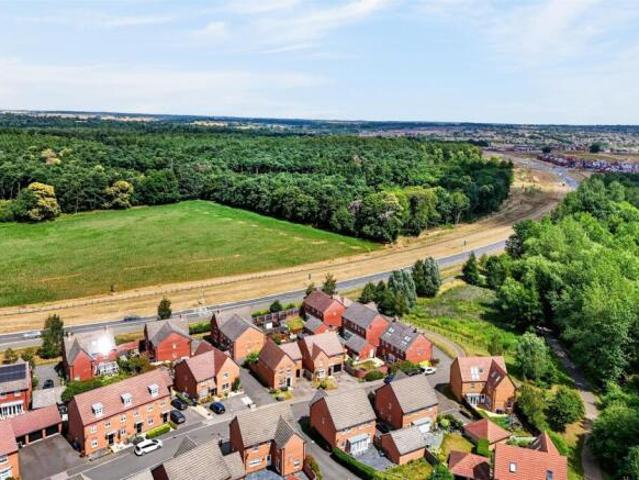 4 bedroom detached house for sale in NN5 6WL, Irons Road, Lower Harlestone, NN5