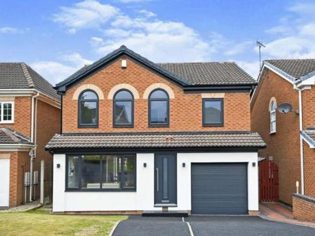 4 Bedroom Detached House For Sale In Nottingham
