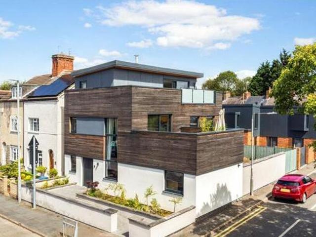 4 Bedroom Detached House For Sale In Nottingham, Nottinghamshire