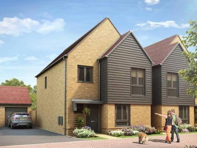 4 bedroom detached house for sale in Novo Station Road Drayton Portsmouth PO6 PO6