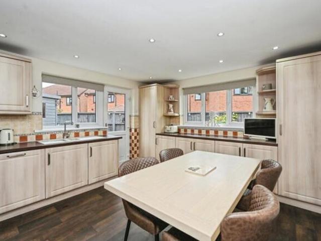 4 bedroom detached house for sale in Norbreck Close, Great Sankey, Warrington, Cheshire, WA5